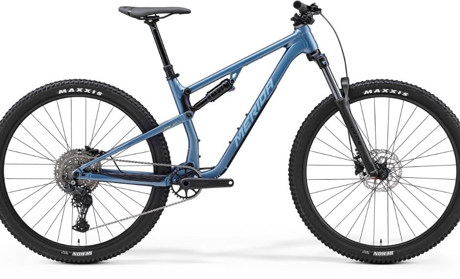 MOUNTAIN BIKESQuinn Cycles
